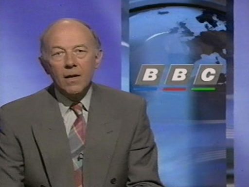 BBC One O’clock News – First new look programme | TVARK