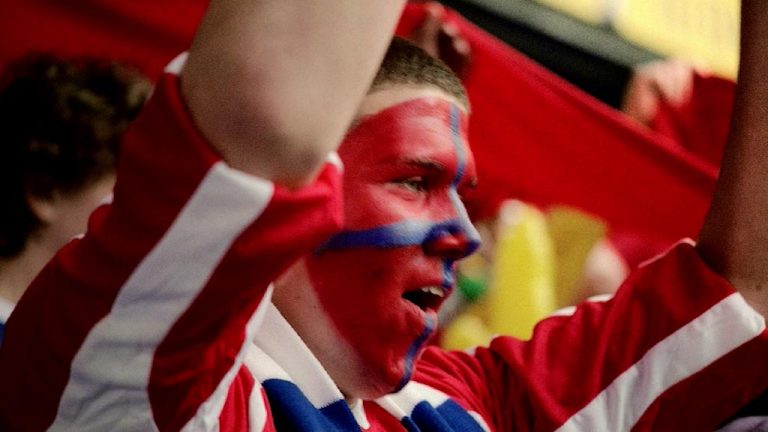 BBC One Ident – Banners (Long Version) | TVARK