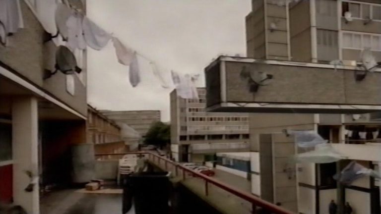 Channel 4 Ident – Estate | TVARK