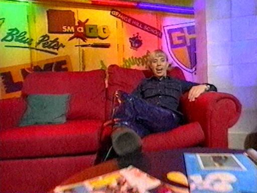 CBBC One Ident & In-vision continuity | TVARK