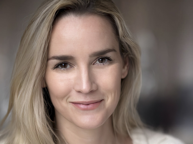 Alice Coulthard | TVARK