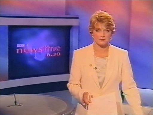 BBC Newsline 6.30 | TVARK